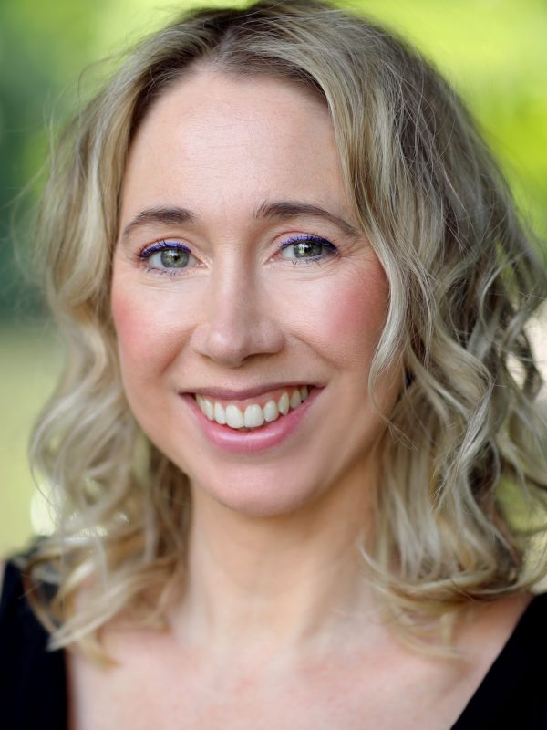 Tiff Stevenson - Comedy Club Haug