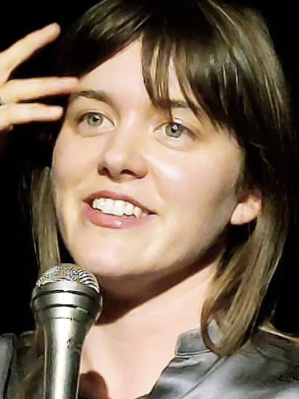 Phoebe Perry - Comedy Club Haug